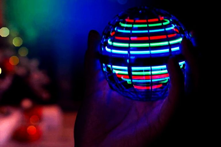 Notre Avis sur Orbi Ball : la balle magique volante Boomerang